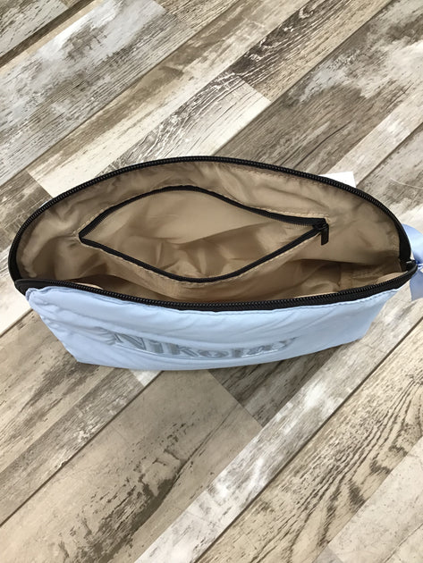 Nikolay - Cosmetic Bag (BC004BAN) - Light Blue – Carolina Dancewear