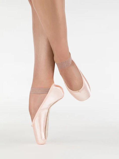 Suffolk - Spotlight Pointe Shoes Standard Shank – Carolina Dancewear
